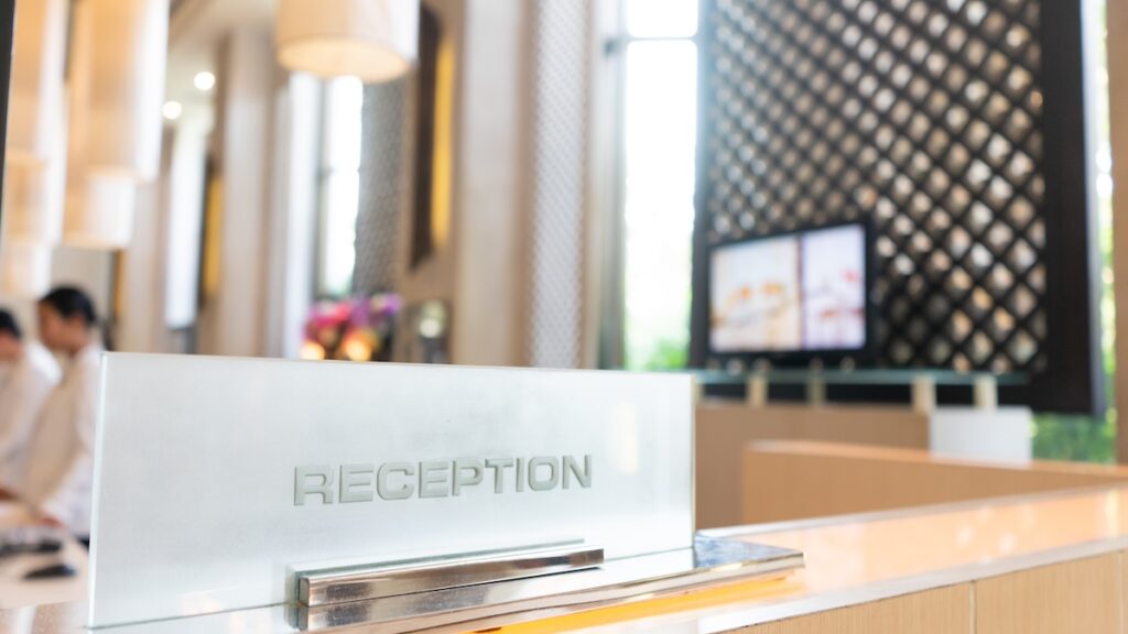 What Should You Look for in Reception Area Furniture to Make a Great ...